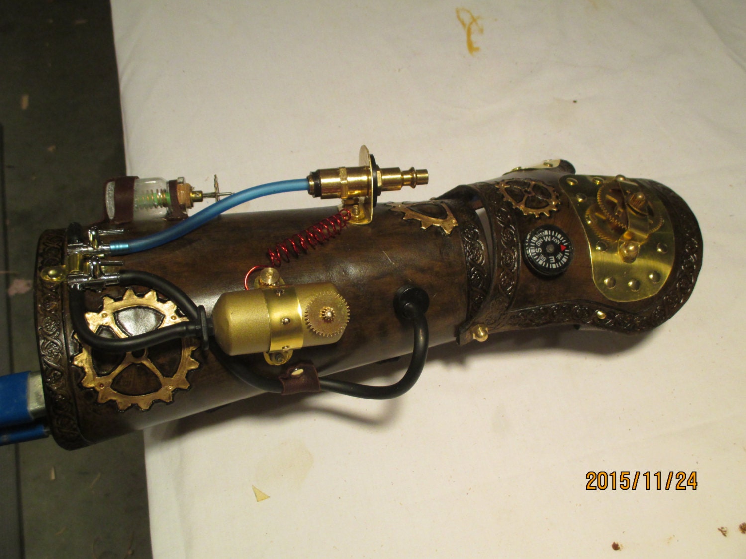 Steampunk mini-arm cannon