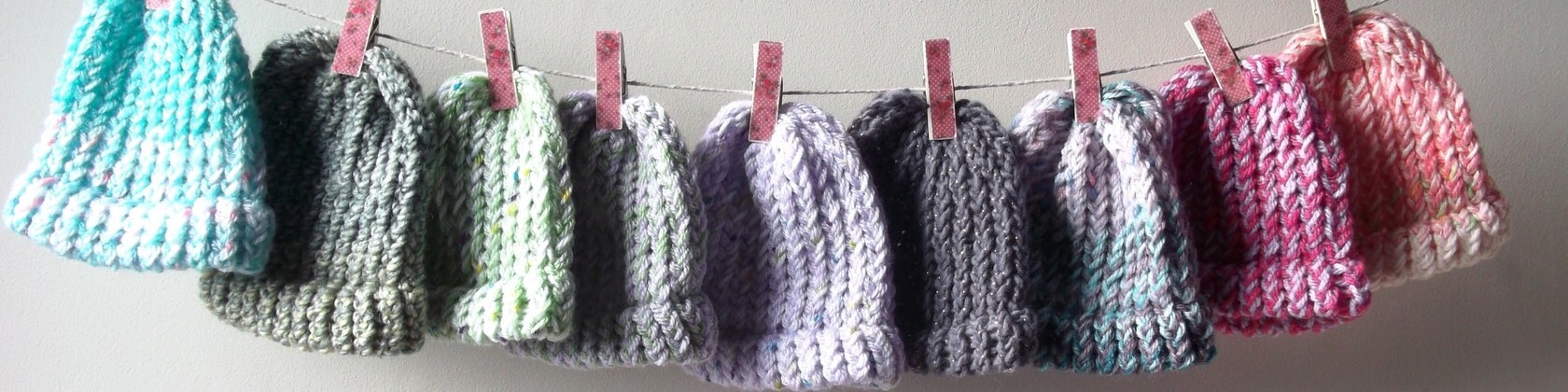 Unique hand-knitted items by Lelsloom on Etsy