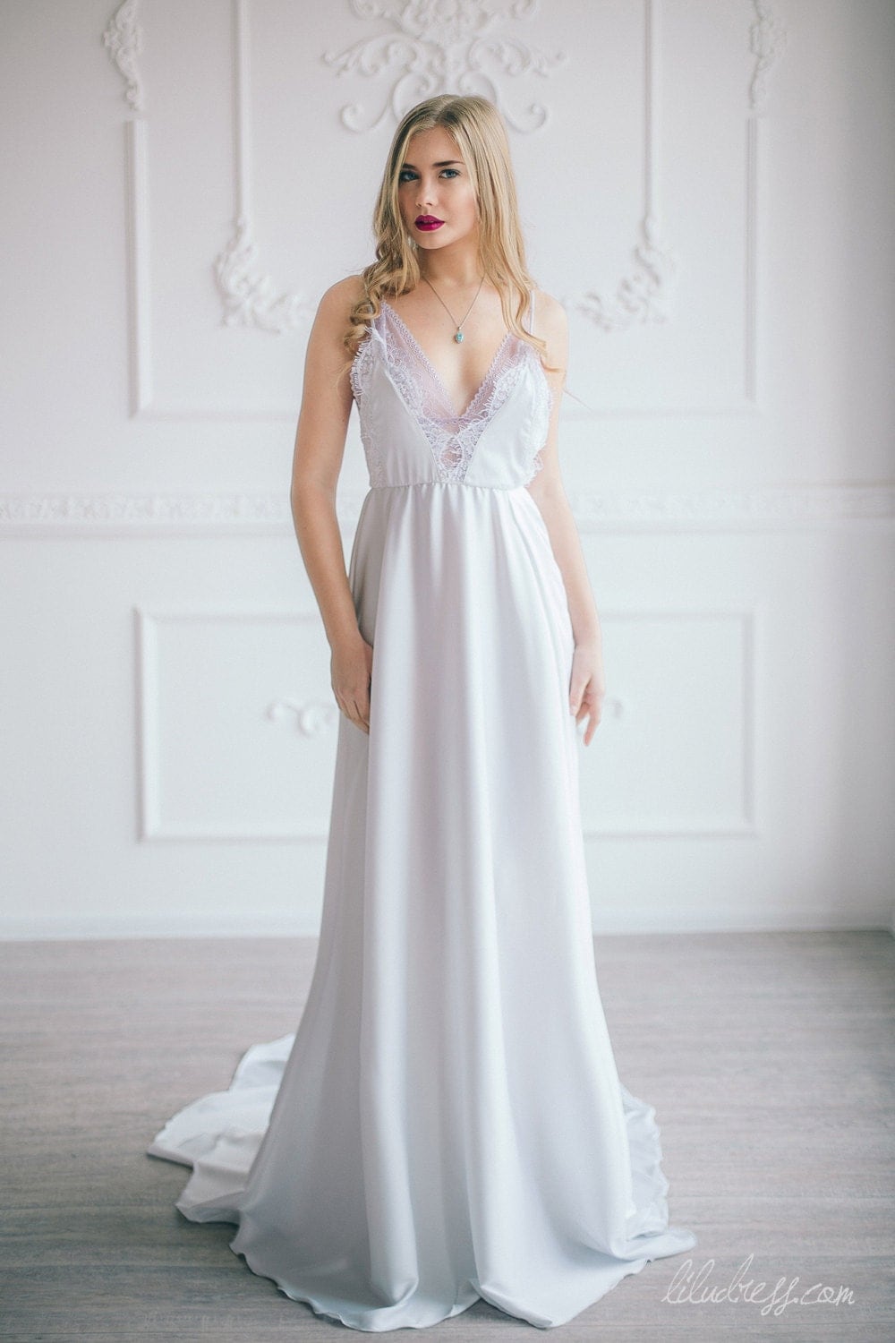 Elegant Silk And Lace Wedding Dress White Prom Dress