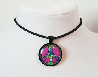 Peace sign choker | Etsy
