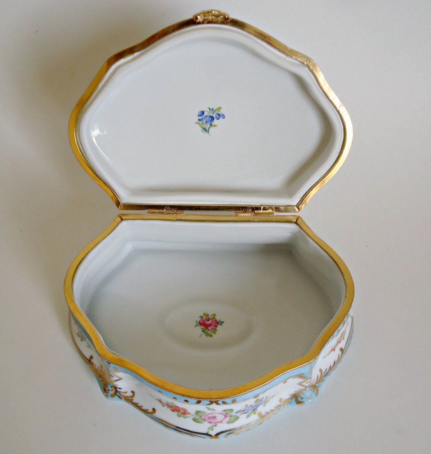 Limoges Very Large Trinket Jewelry Box Hand by TreasureCoveAlly