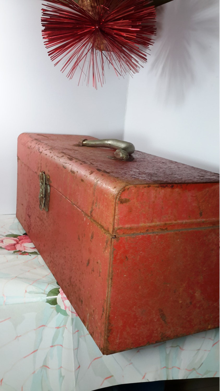 Vintage Red Metal Tool Box, with Tool Tray – Haute Juice