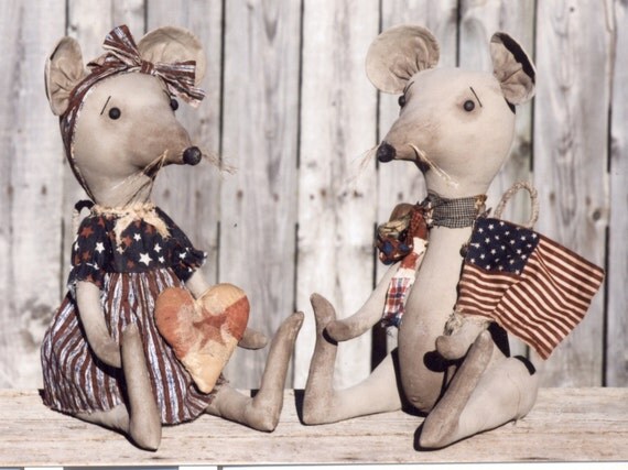 Primitive Sitting Mice PATTERN