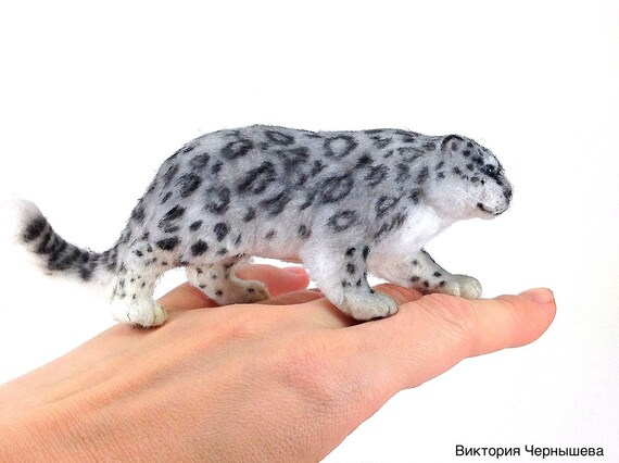 Items similar to Snow leopard Miniature 1:12 Dollhouse Snow leopard ...