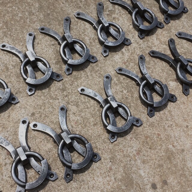 Unique hand forged hardware and home decorations by Gaaluub