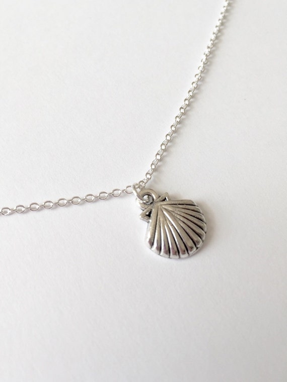 Silver Shell Necklace/Silver Seashell Necklace/Antique Silver