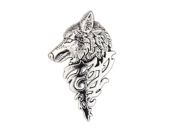 Wolf pin | Etsy