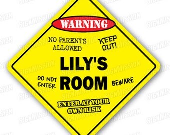 Lily name sign | Etsy