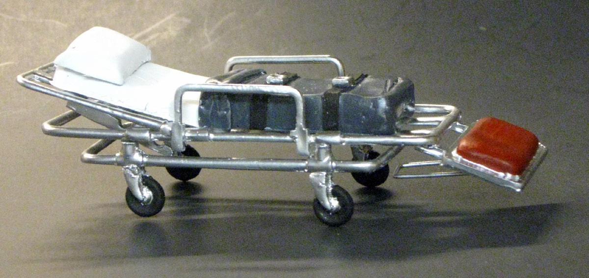 1:25 scale model ambulance hearse gurney cot stretcher