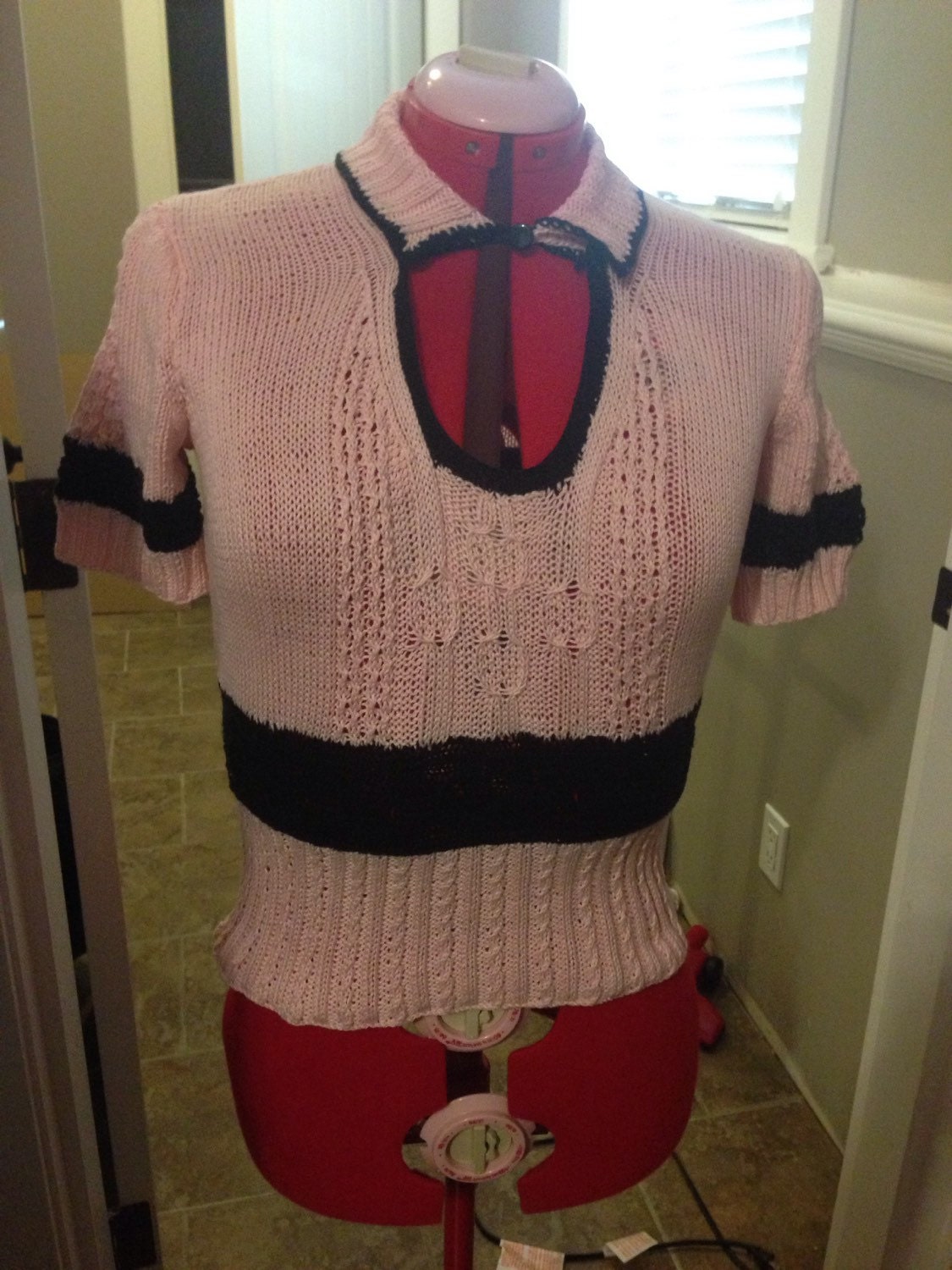 Hand Knit Rockabilly/Pinup short sleeve top by RedBellaCreations