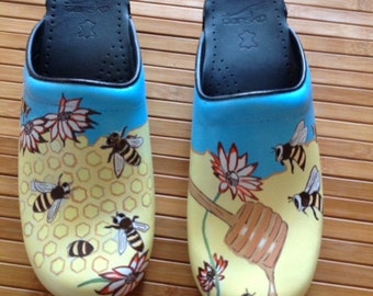 Hand painted dansko | Etsy