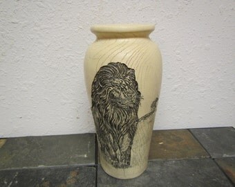 Lion vase | Etsy