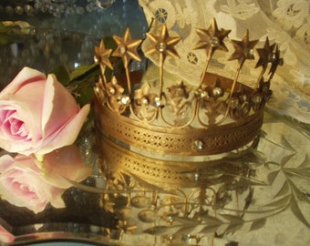 Items similar to RED QUEEN DELUX Crown - replica from Once Upon A Time ...