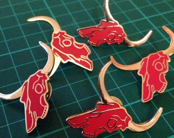 Bull lapel pin | Etsy