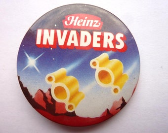 Items similar to 5x Space Invaders Christmas Card Unique Designer Retro ...