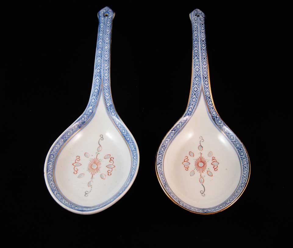 Chinese Rice Grain Blue & White W/Orange Serving Spoons(2) – Haute Juice