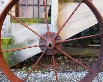 Iron wagon wheel | Etsy