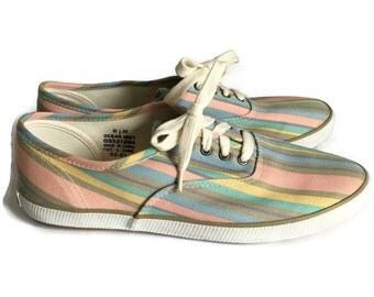 70s tennis shoes | Etsy