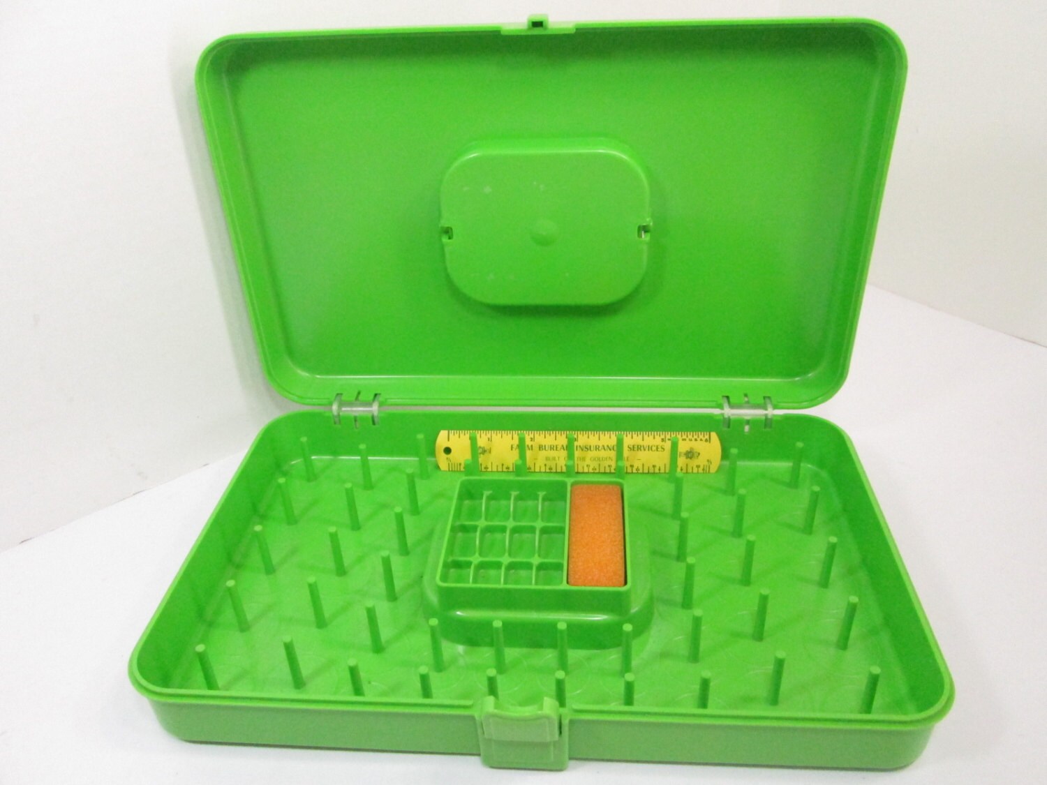Vintage Thread Box Wil-hold Neon Green Thread Case – Haute Juice