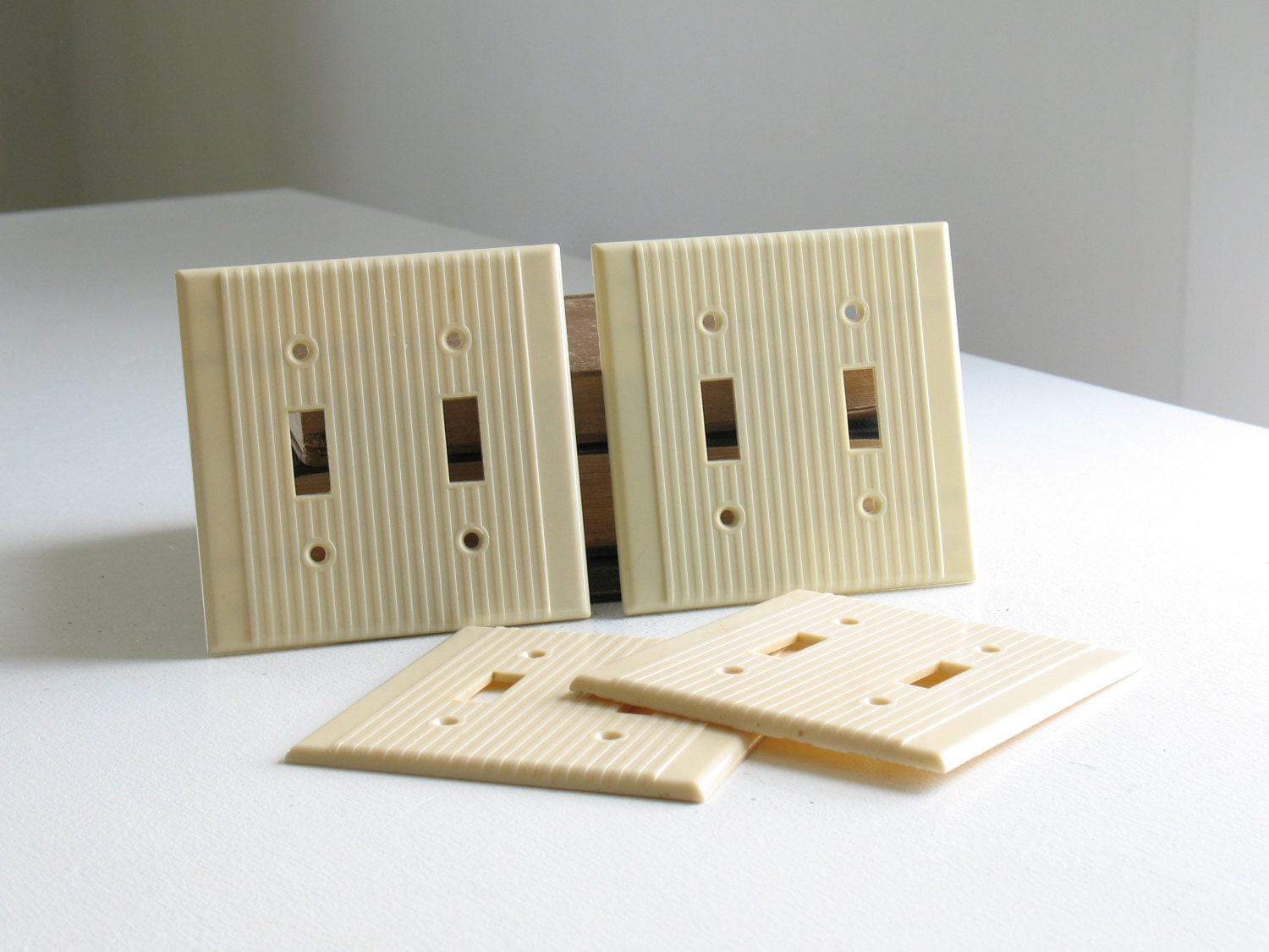 Vintage Bakelite Switch Plate Covers / Ivory Cream Art Deco