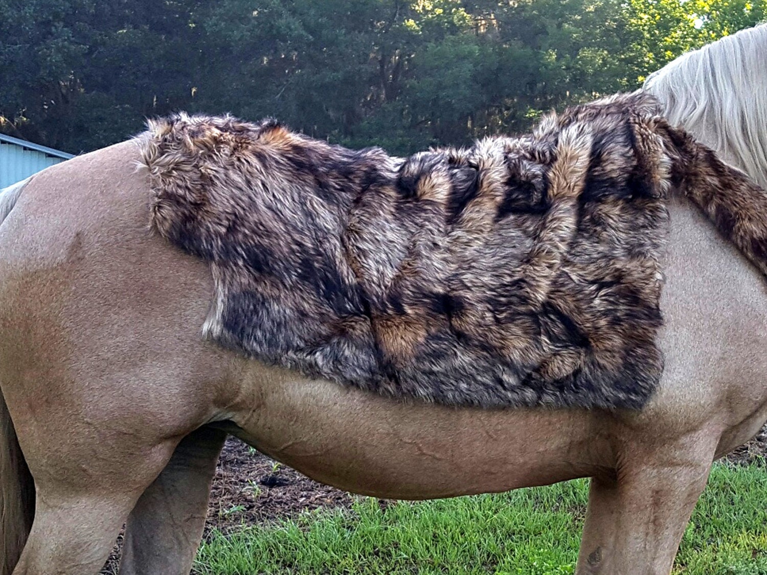 Faux Brown Bear Fur Horse Blanket Saddle Cover Blanket