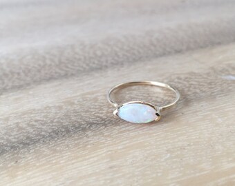 Simple opal ring | Etsy