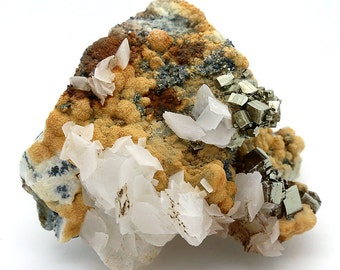 Items similar to Mineralia: fluorite, kyanite, galena, quartz, calcite ...