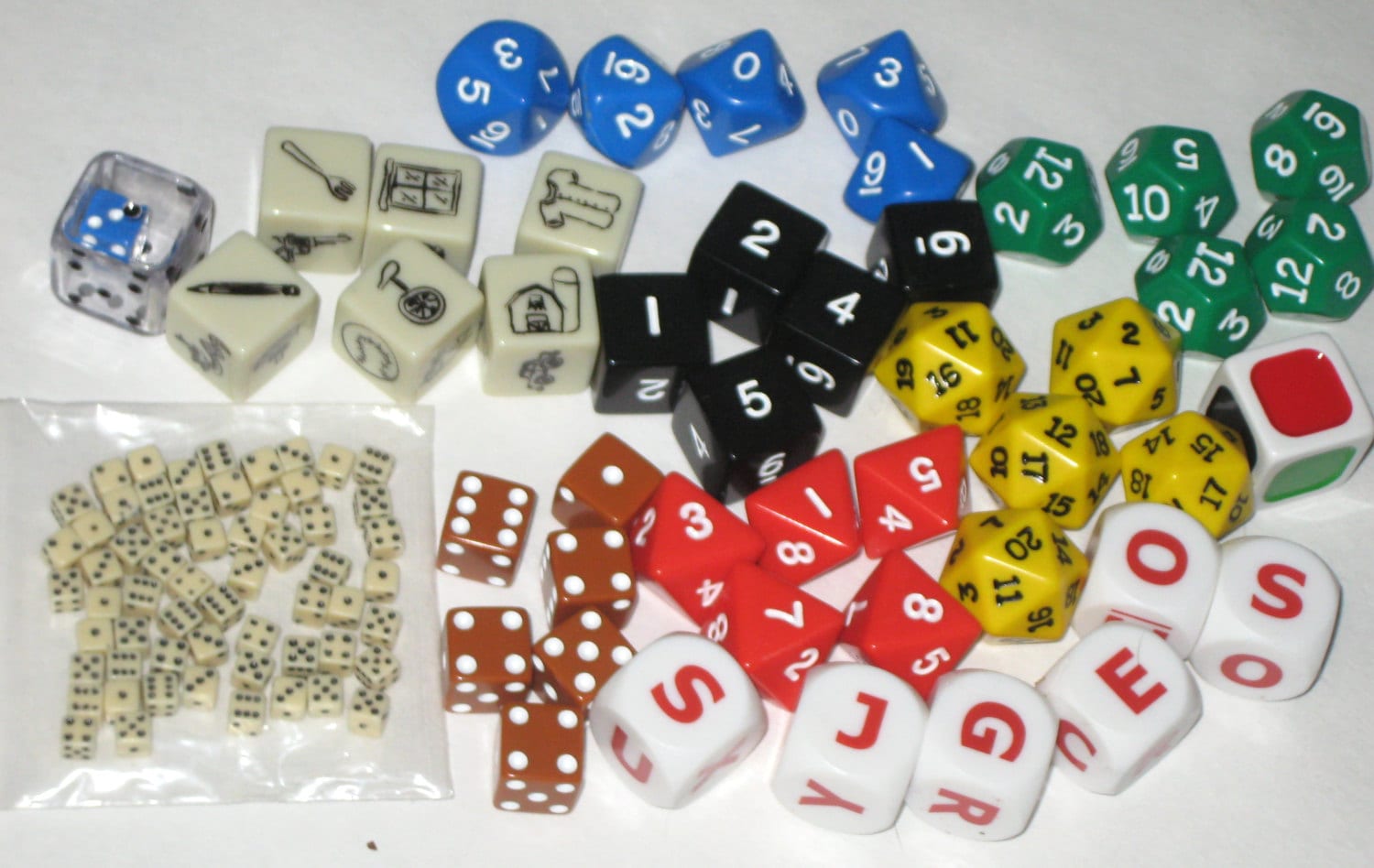 105 Different kinds and Sizes of Dice for Altered Art, Jewelry Making ...
