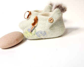 Felted baby shoes | Etsy