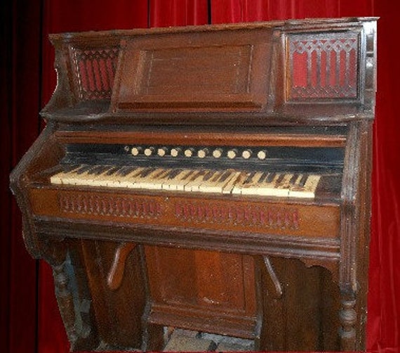 Vintage Organ