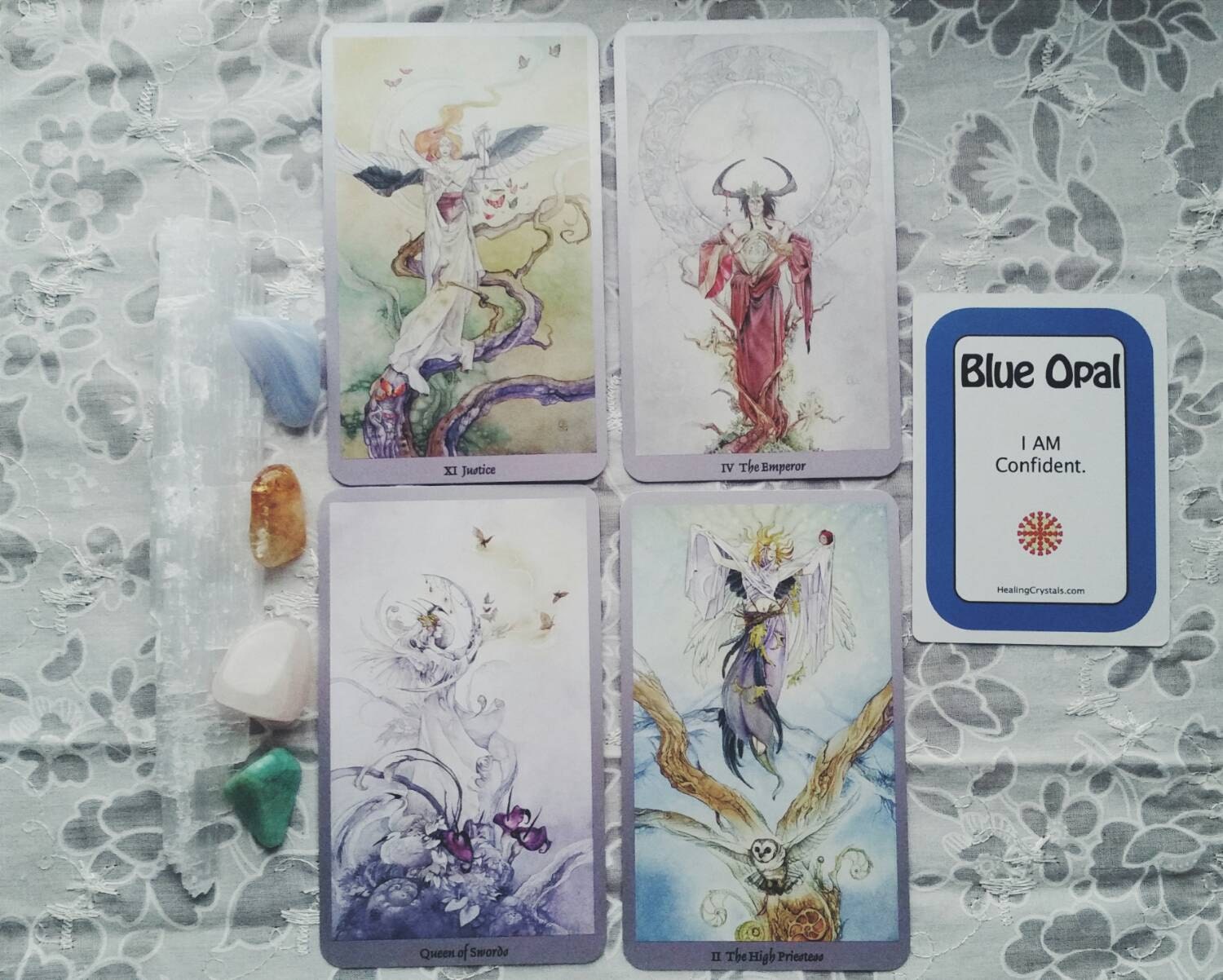 Message from the Universe 4-Card Tarot Reading by UnderAnIvyMoon