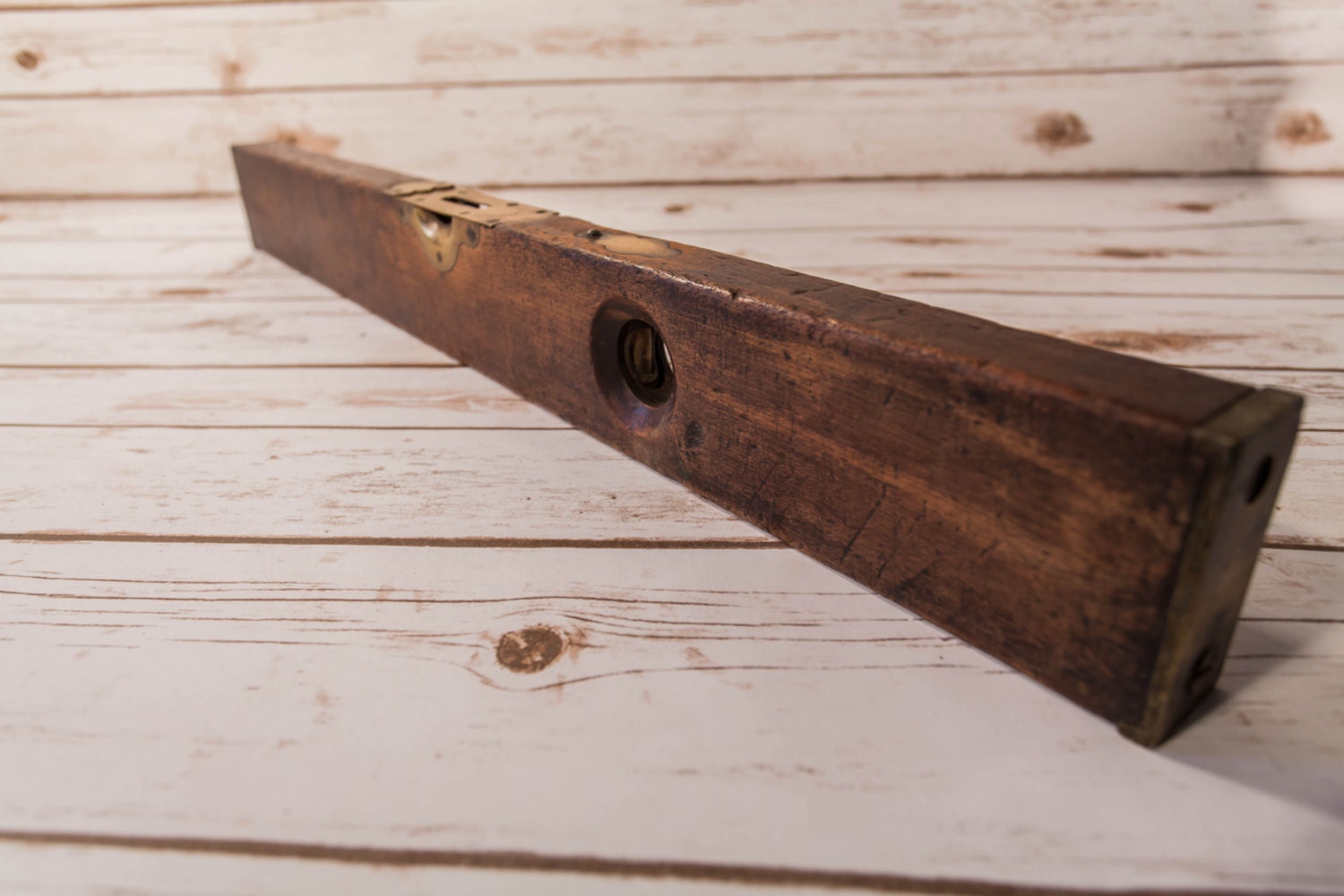 Antique R&E Mnfg Co. Level Wood Brass Tool Primitive Level