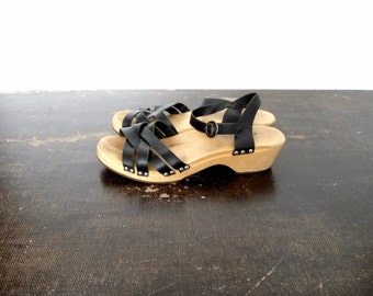 Yellow sandals | Etsy