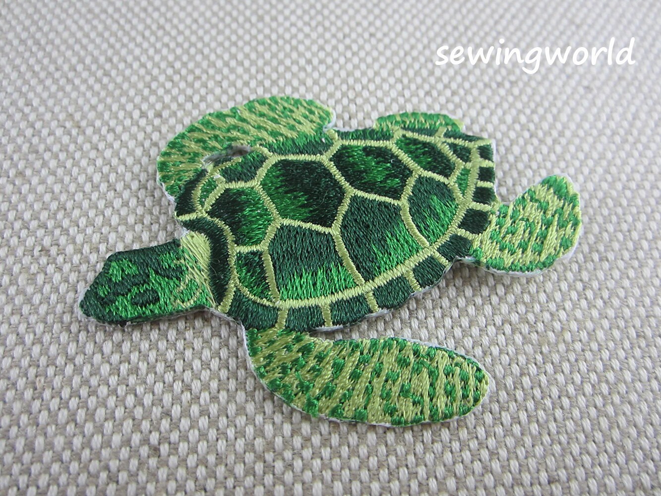 Iron-on Patch Green Sea Turtle Patch Embroidered Patch for