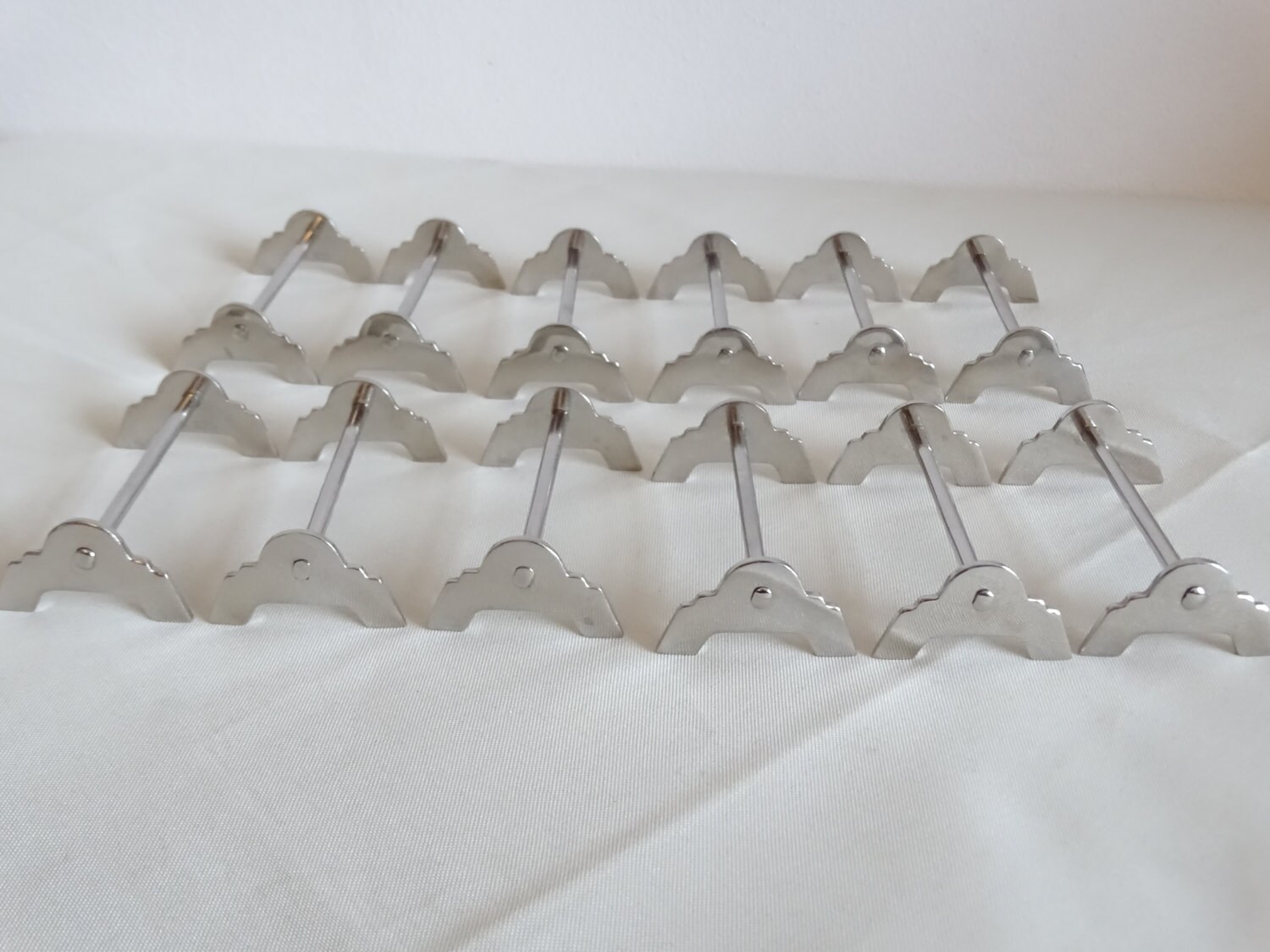 Twelve Vintage Knife Rests, Vintage Serving Rests, Mid Century ...