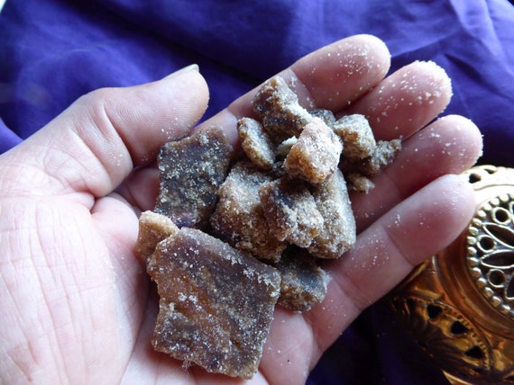 Uunsi Rare Somali Amber Incense A gift from Somalia's