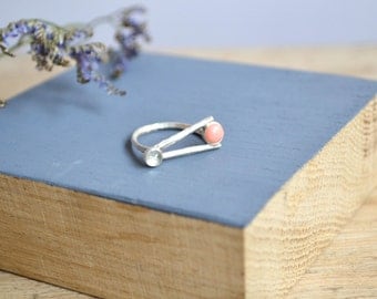 Hannah Batstone // Contemporary Jewelry by HannahBatstone on Etsy