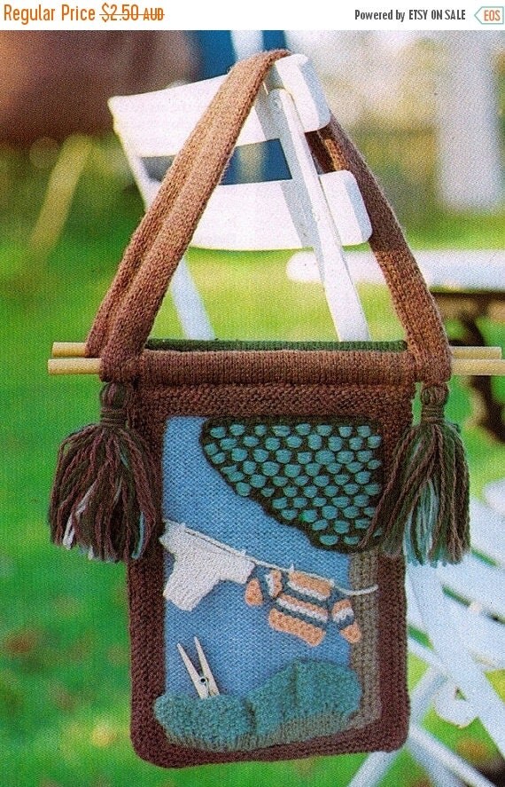 ON SALE UNuSUAL KNITTEd LAUNDrY WASHINg Peg by Crafting4Ever2013