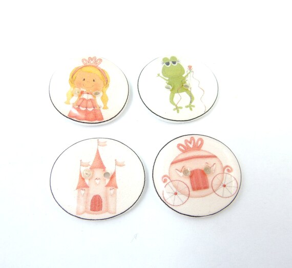 Items similar to 4 Princess Buttons. Blonde Princess Buttons. Sewing ...