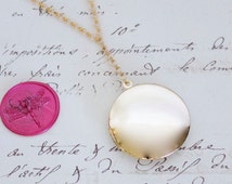 Popular items for extra large locket on Etsy