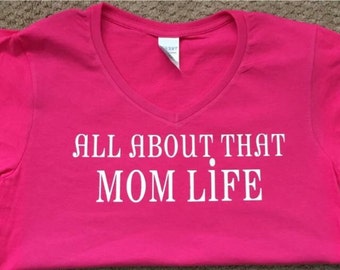 Items similar to Mama life is the best life, mom life, mama tees, mom ...