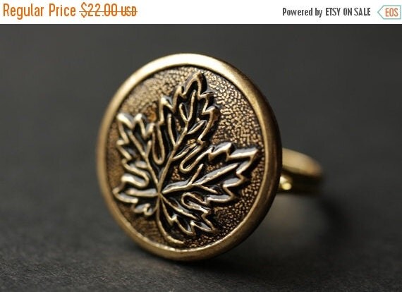 HALLOWEEN SALE Maple Leaf Ring. Gold Ring. by StumblingOnSainthood