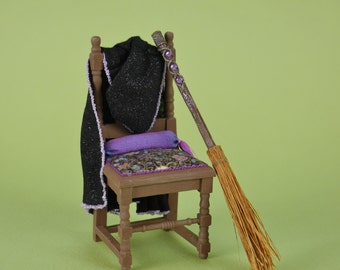 Witch chair | Etsy