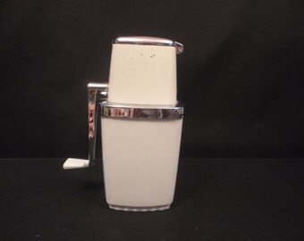 Vintage ice crusher | Etsy