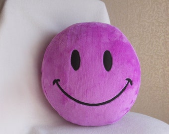 Smiley face pillow | Etsy