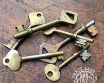 Unique key collection related items | Etsy