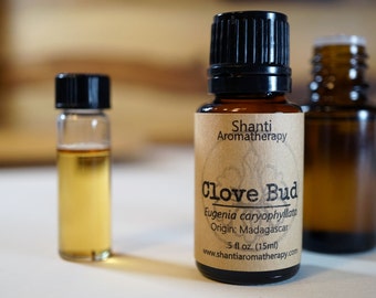 Muhuhu African Sandalwood Essential Oil by ShantiAromatherapy