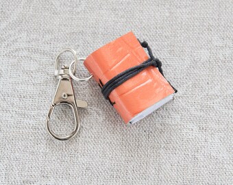 Bookish keychain | Etsy