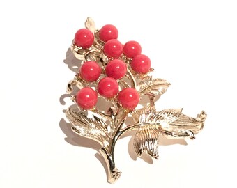 Holly berry brooch | Etsy