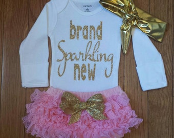 Gold Glitter Vinyl Bling with personalized name by BottomsNBows